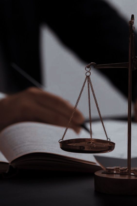Notary Public | Licensed Paralegal | Commissioner of Oaths